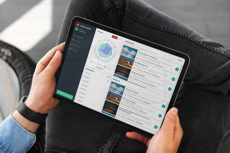 The Pros and Cons of Learning to Fly With a Glass Cockpit